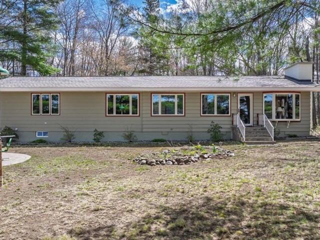 2325 Point Ln, Lac du Flambeau, WI 54538