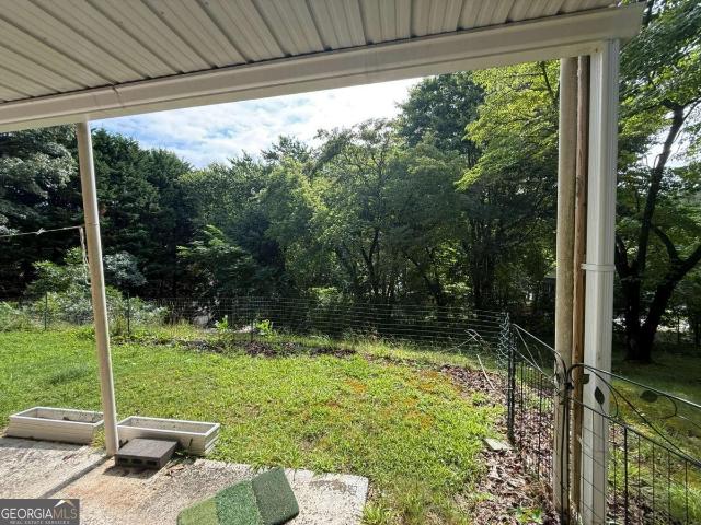 2325 Ridgecrest Circle