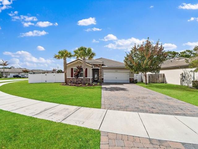 2325 SW Strawberry Ter, Palm City, FL 34990