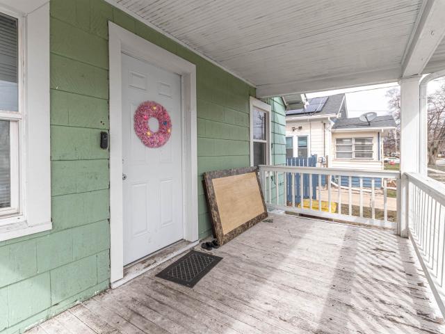 2325 S 4th St, Rockford, IL 61104 | MLS #202601 | Compass