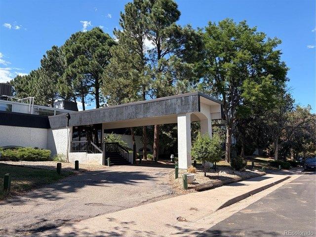 2325 S Linden Ct Unit 215, Denver, CO 80222