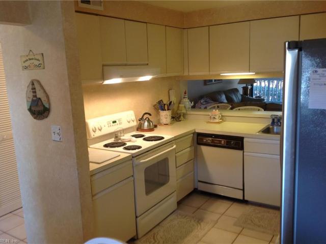 2325 Sea Shell RD # 103