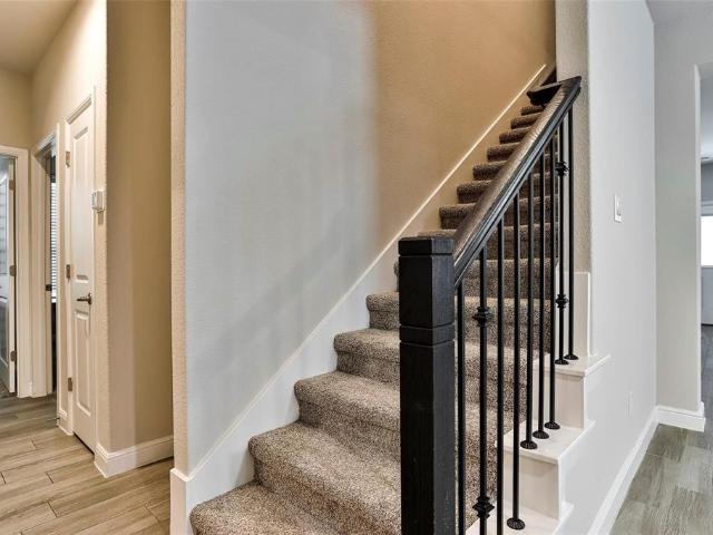 2325 Shorthorn Drive