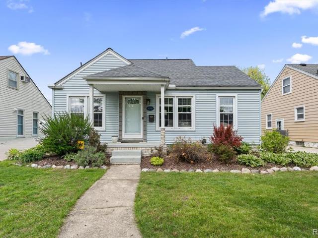 2325 Tyler Avenue