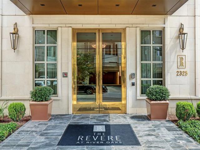 2325 Welch St Apt 704, Houston, TX 77019