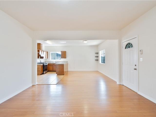 2325 Whittier