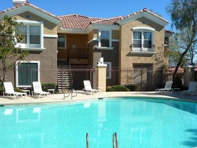 2325 Windmill Parkway 1811