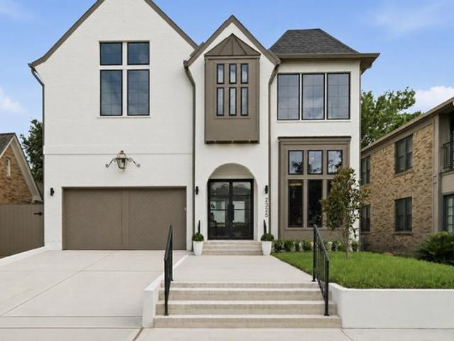 2325 Wroxton Rd, Houston, TX 77005