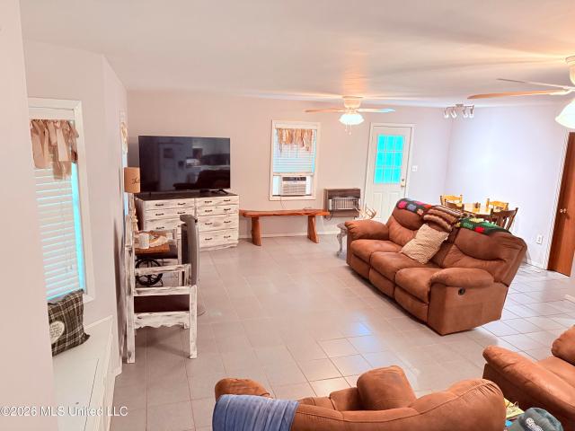 2326 Bluegoose Road