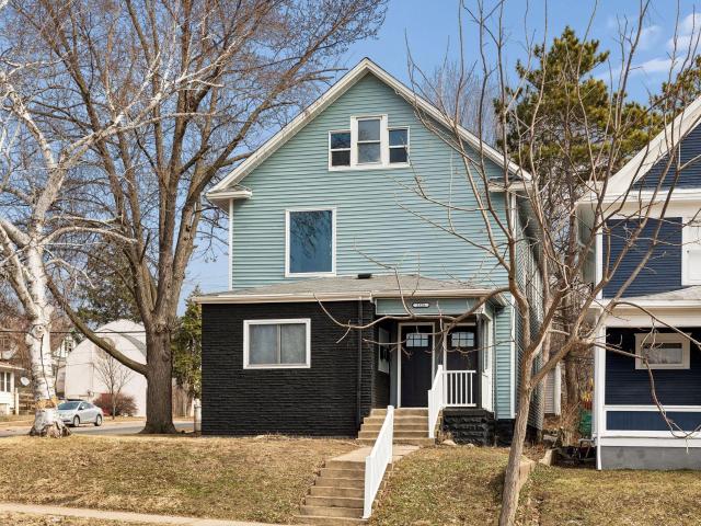 2326 Bryant Avenue N