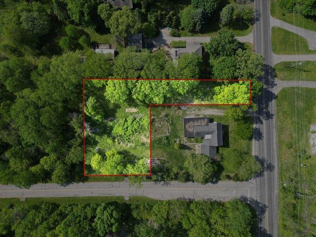 2326 Dean Lake Ave NE, Grand Rapids, MI 49505