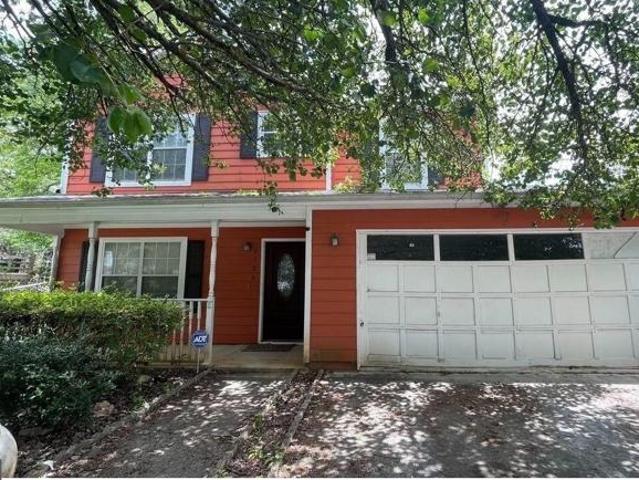 2326 Hampton Dr, Decatur, GA 30035