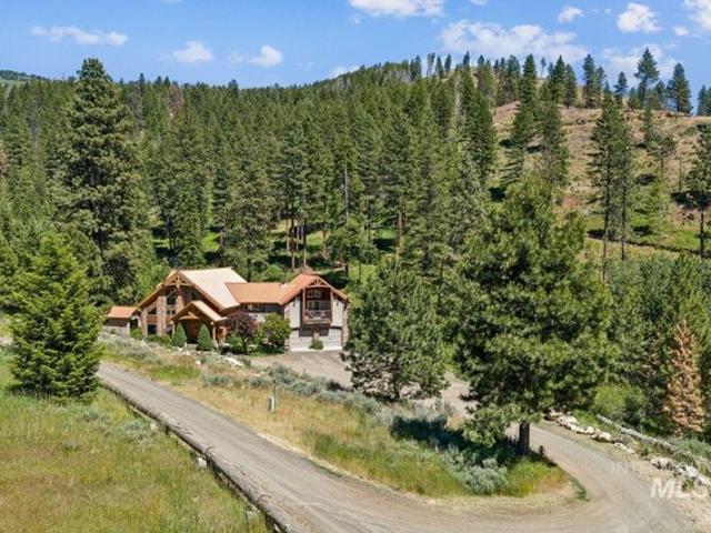 2326 Private Rd, Cambridge, ID 83610