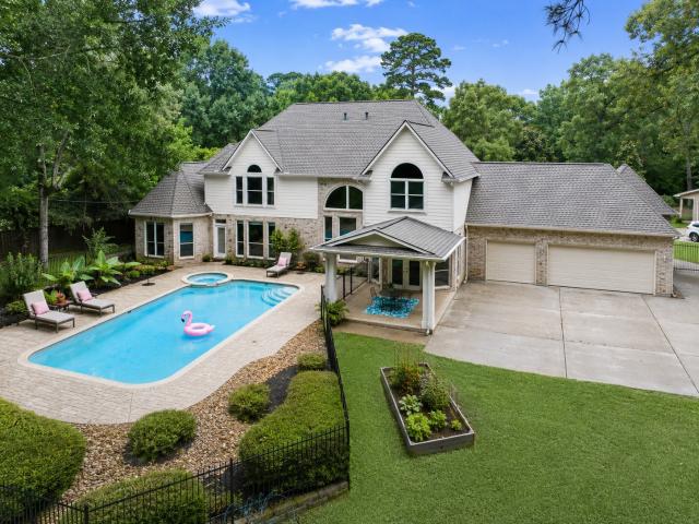 2326 Timbergreen Circle