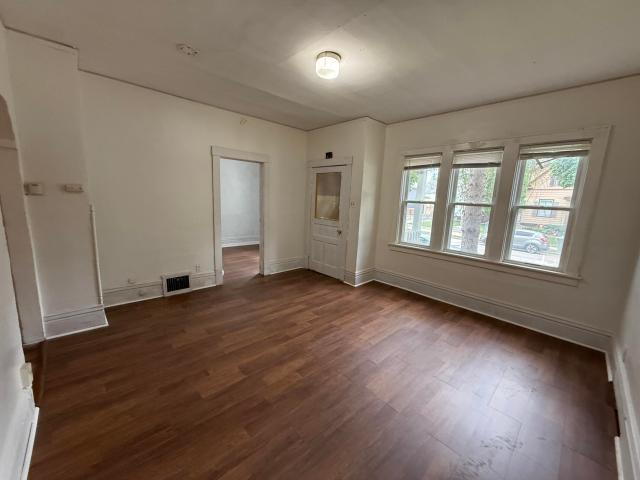 2326 W Burnham St, Unit 2326A
