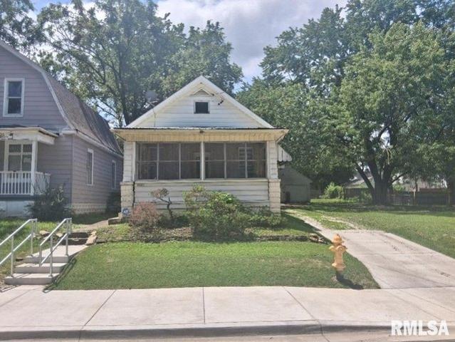 2326 W Wiswall St, Peoria, IL 61605