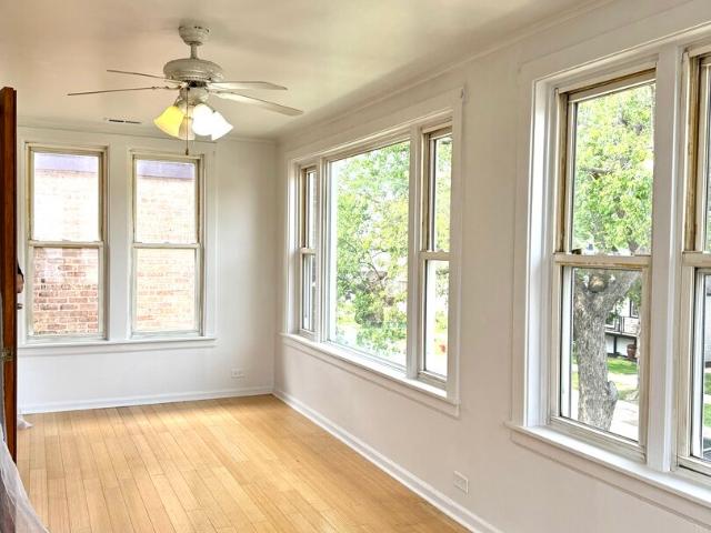2327 N 75th Avenue Unit 2, Elmwood Park, US, IL