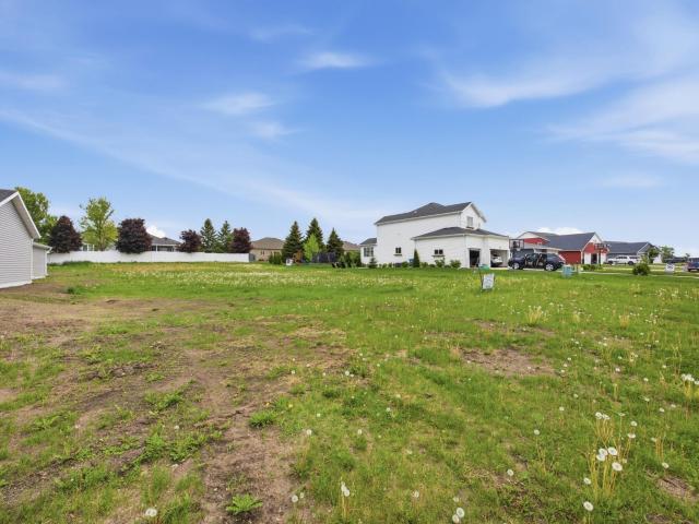 2327 Nature Lane