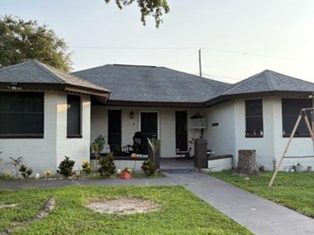 2327 Camelot Dr, Weslaco, TX 78596
