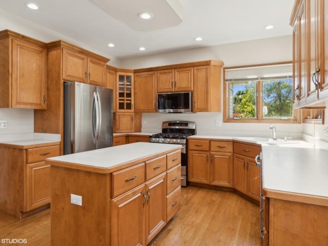2327 Flat Rock Court