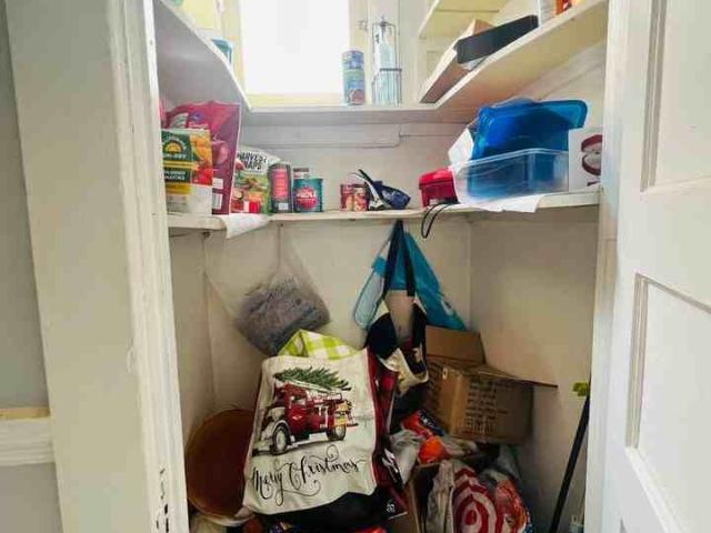 2327 Floyd Avenue 2 Bedroom Apartment for Rent at 2327 Floyd Ave, Richmond, VA 23220 The Fan