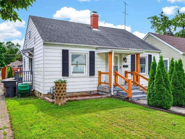 2327 Gilmore St, Columbus, IN 47201
