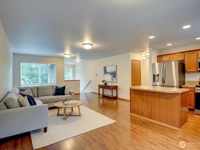 2327 th Avenue SE
