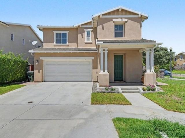 2327 Trellis St, Chula Vista, CA 91915