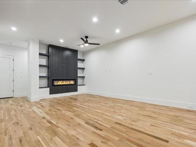 2327 Vagas St, Unit 102, Dallas, TX 75219 | MLS #21199