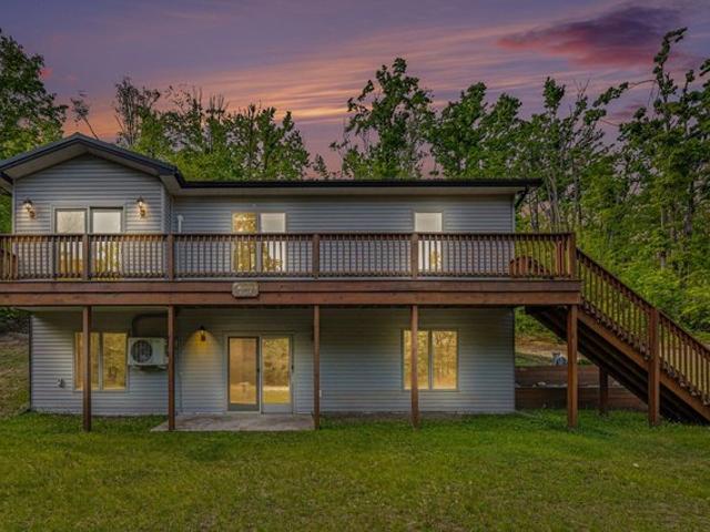 2327 Watson Hills Trl, Vanderbilt, MI 49795