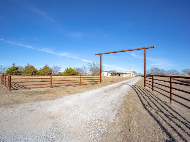 23283 N County 3310 Road