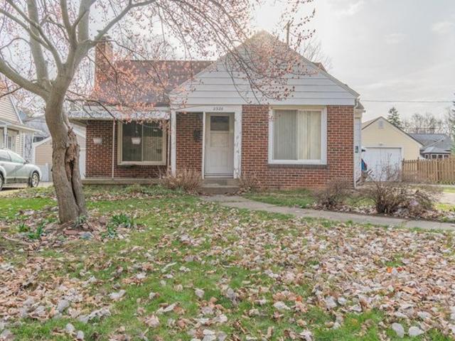 2328 NE Monroe Ave, Grand Rapids, MI 49505