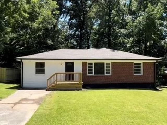 2328 Bonner Rd, East Point, GA 30344