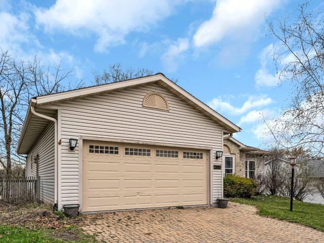 2328 Brookstone Ln