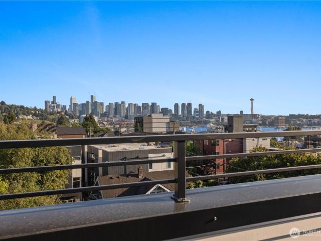 2328 Franklin Avenue E # A