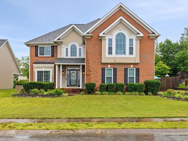 2328 Laurelton Creek Ln, Chattanooga, TN 37421