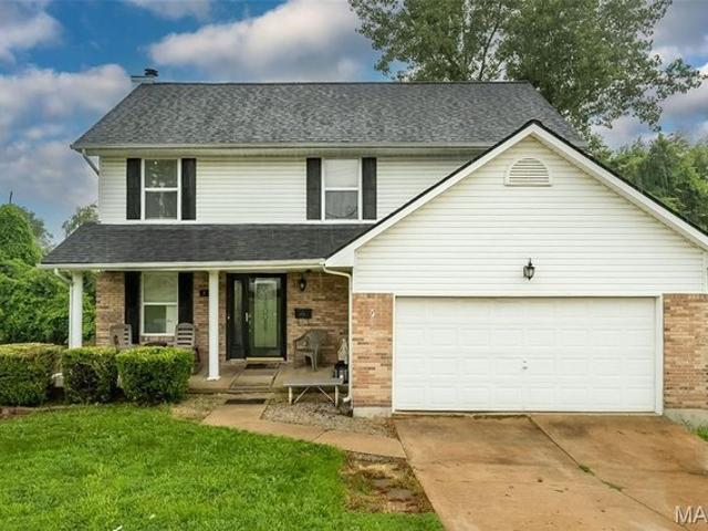 2328 Pohlman Rd, Florissant, MO 63033