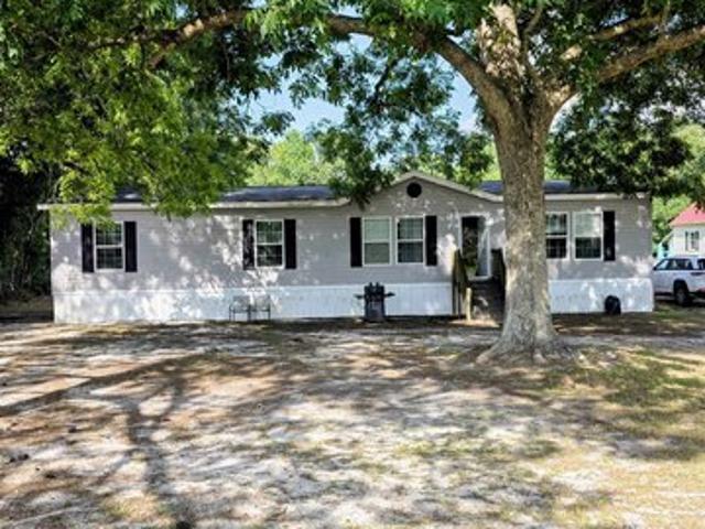 2328 Simms Reach Rd, Kingstree, SC 29556