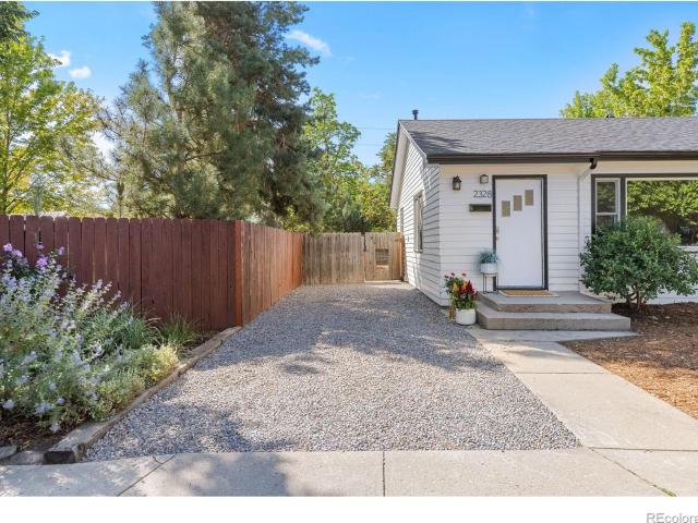 2328 Walnut Street