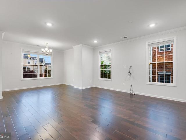 23290 Milltown Knoll Square # 118