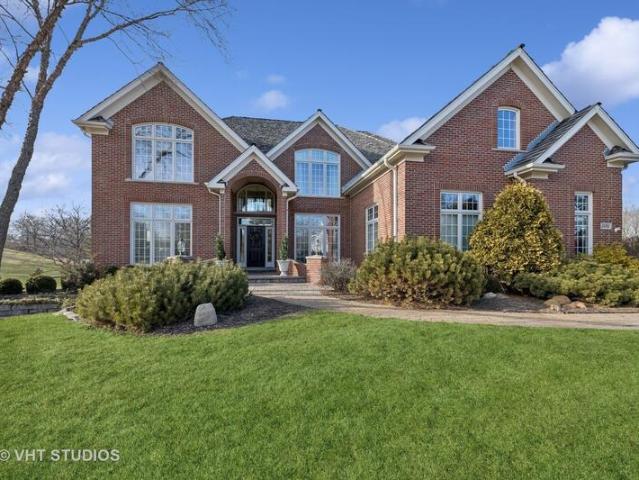 23292 N Chesapeake Drive, Lake Barrington, IL 60010