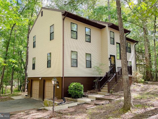 23294 Holly Hill Lane