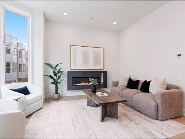 2329 N Cambridge Ave, Unit A, Chicago, IL 60614 | MLS #12572