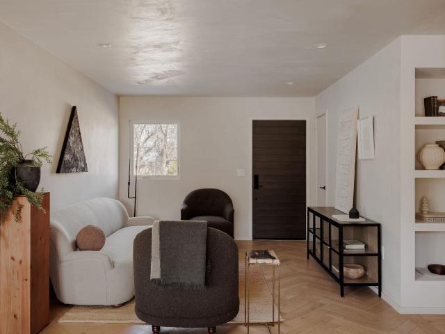 2329 Campden Dr