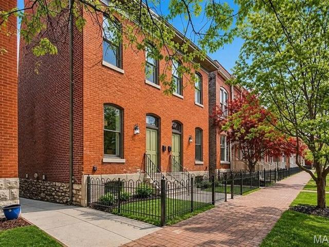 2329 Hickory St, Saint Louis, MO 63104