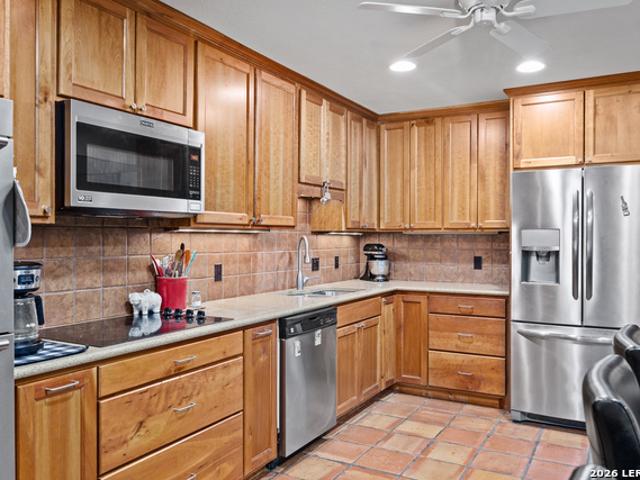 2329 Rock Creek