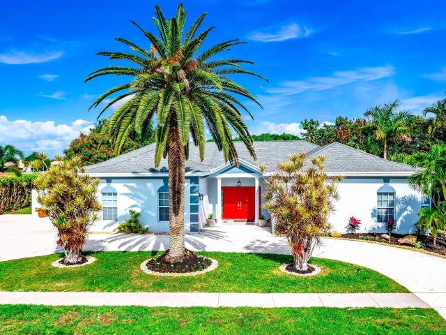 2329 Seaford Dr, Wellington, FL 33414 | MLS #B26006 | Compass