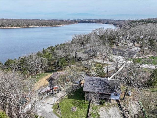 23207 E Mockingbird Dr, Golden, MO 65658