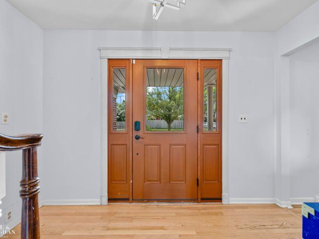 23209 Robert John Street