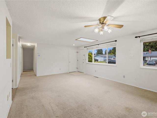 2320 Maple Lane